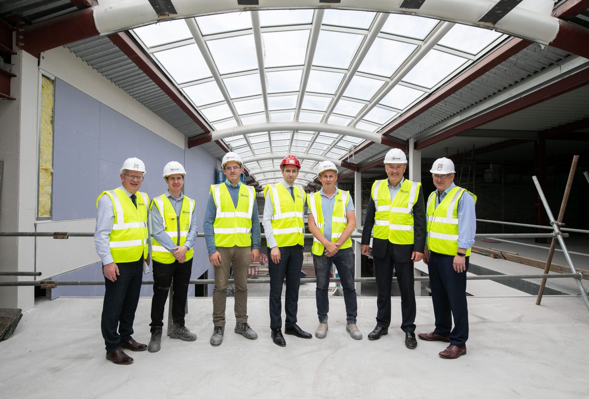Simon Harris Visits Coonagh Engineering Campus, TUS! - Monami ...